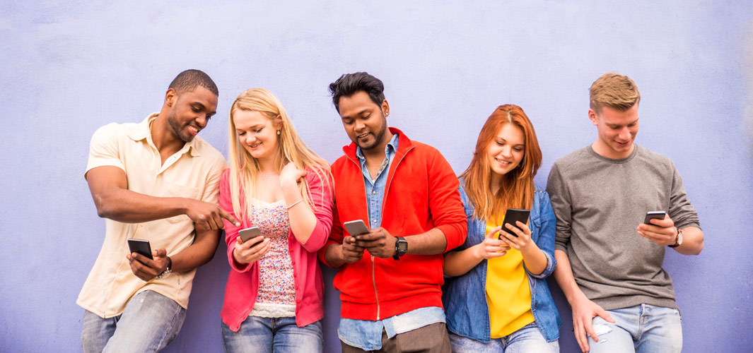 Phone Addiction: Causes & Digital Detox | re-origin